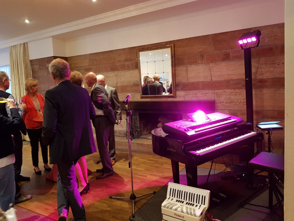 Bernd Jacoby – Music – Entertainment